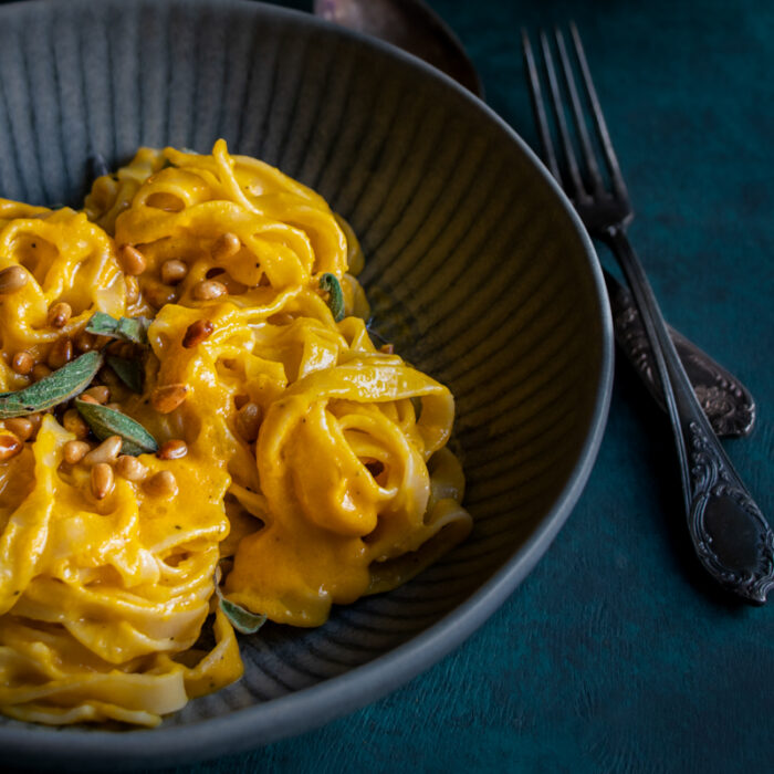 AVOKAADO-MATCHA ''JÄÄTIS'' - Miaspiration