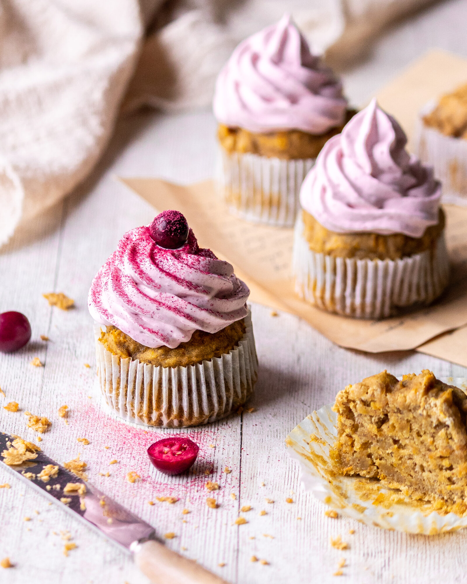 PORGANDI-LÄÄTSE MUFFINID JÕHVIKAVAHUSE MÜTSIKESEGA - Miaspiration